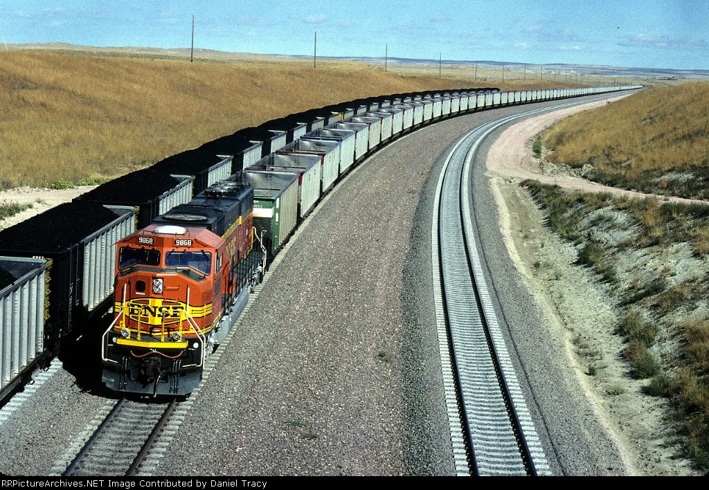 BNSF 9868